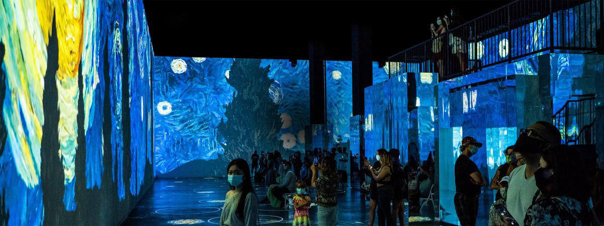 Using projection mapping technology to bring art to life